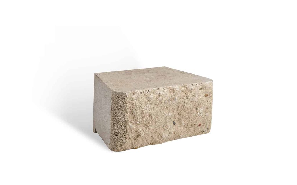 Retaining Walls & Pavers - Diggers Landscape Supplies